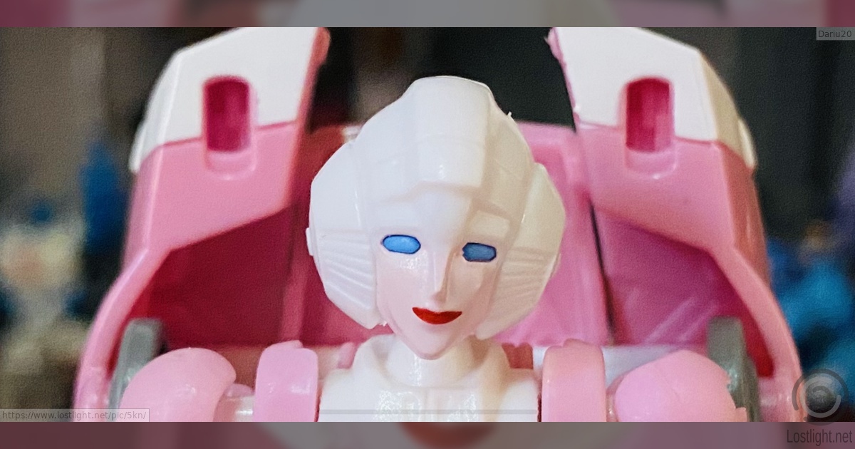 Arcee Ss86-16 Hasbro Takara | Lost light