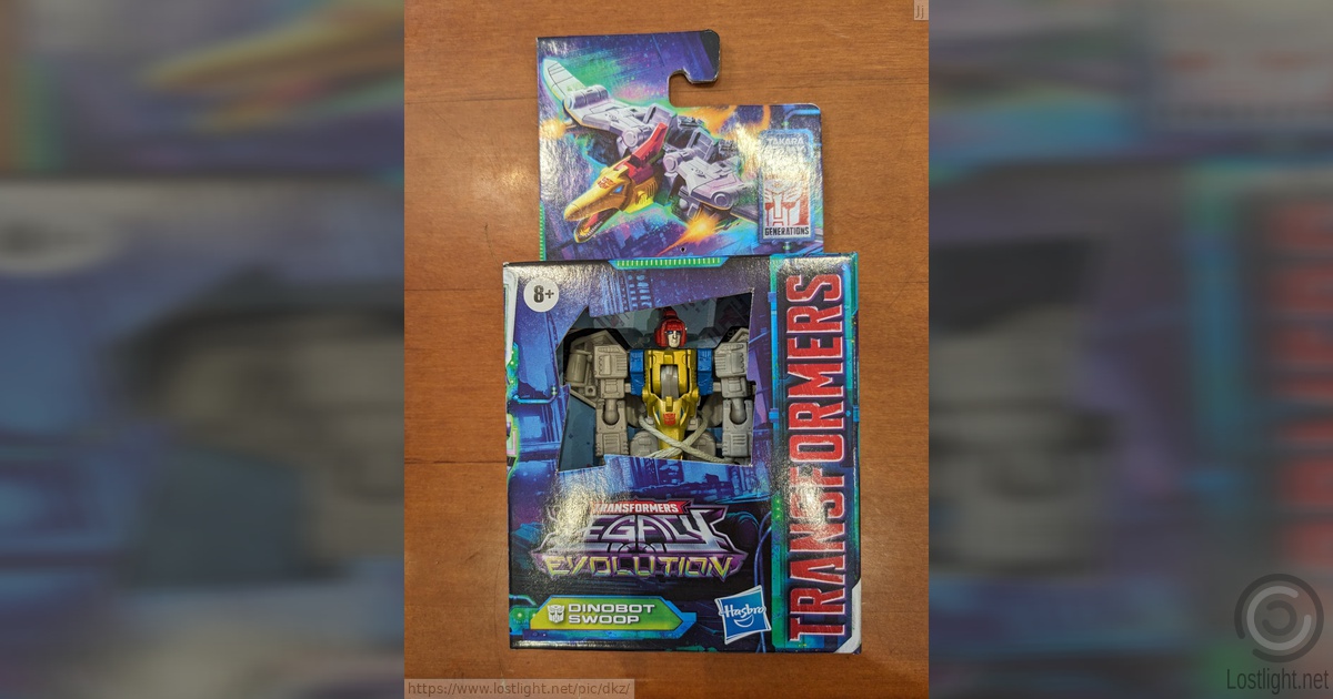 Swoop (Core) Hasbro | Lost light