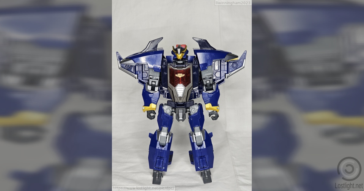 Hasbro Legacy Evolution Dreadwing | Lost light